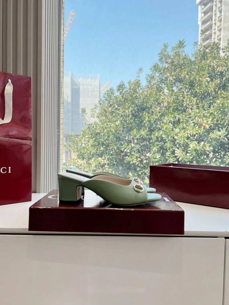 Brand-authenticated Gucci Slippers