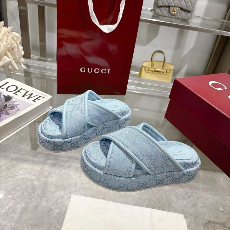 Brand-authenticated Gucci Slippers