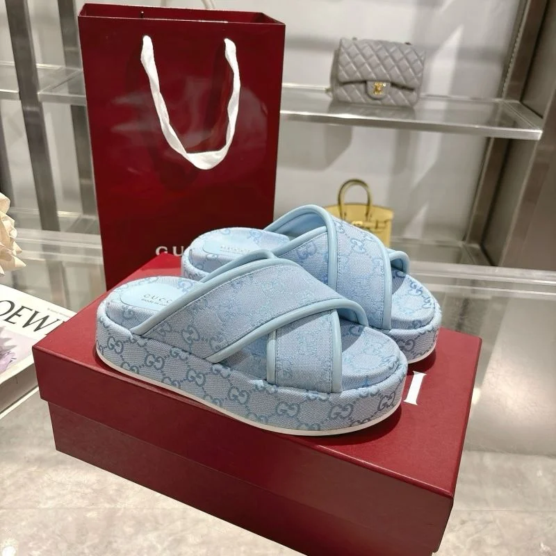 Brand-authenticated Gucci Slippers