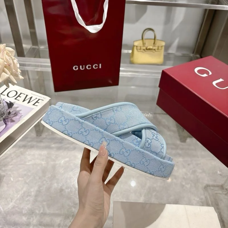 Brand-authenticated Gucci Slippers