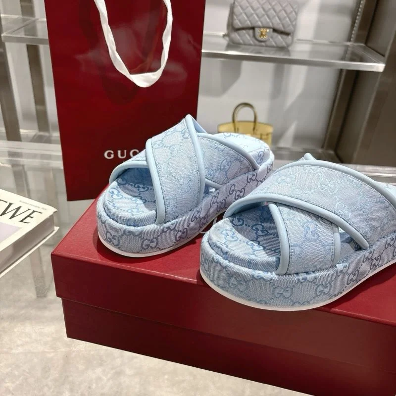 Brand-authenticated Gucci Slippers