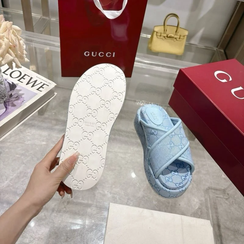 Brand-authenticated Gucci Slippers