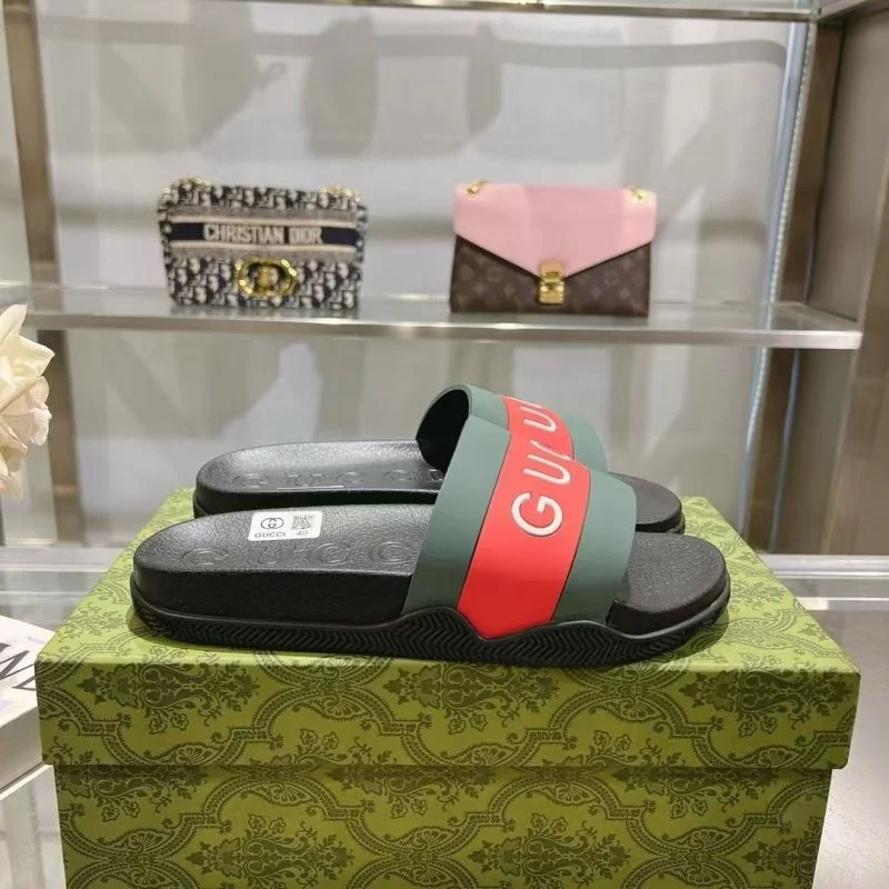Top match Gucci Slippers