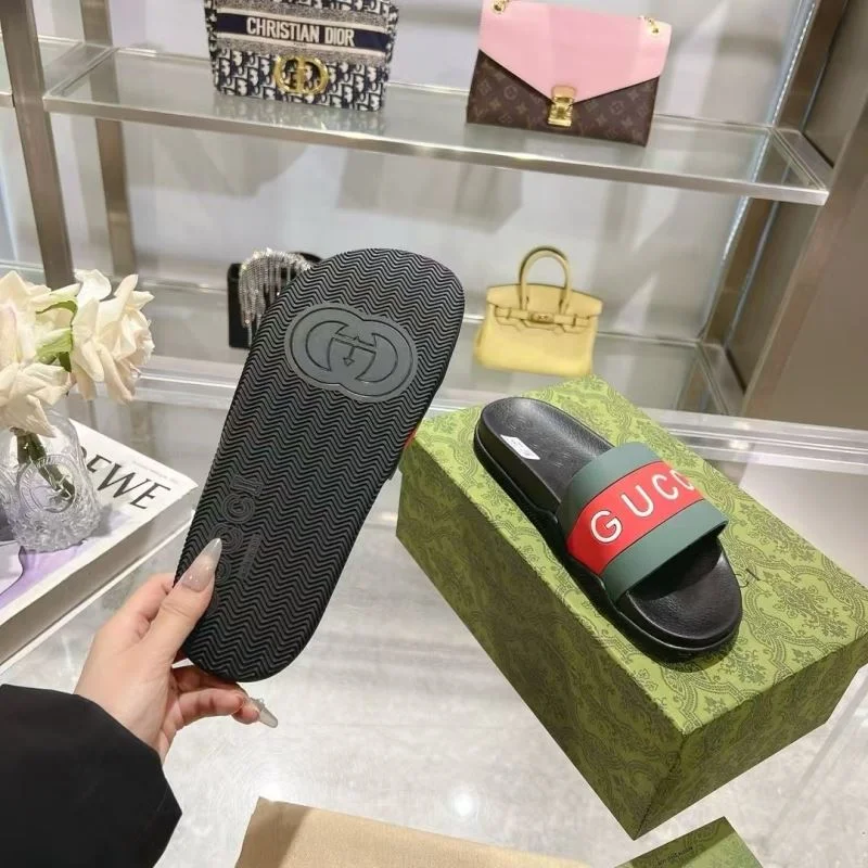 Top match Gucci Slippers