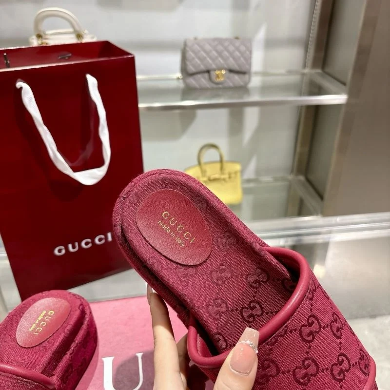 Low-cost Gucci Slippers