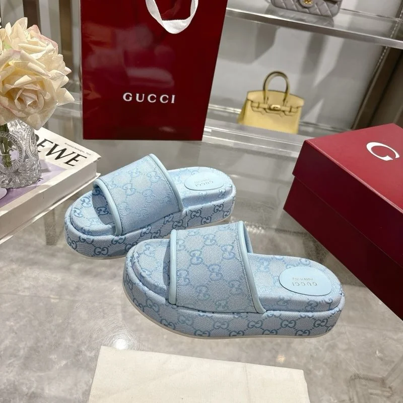 Accurate model Gucci Slippers