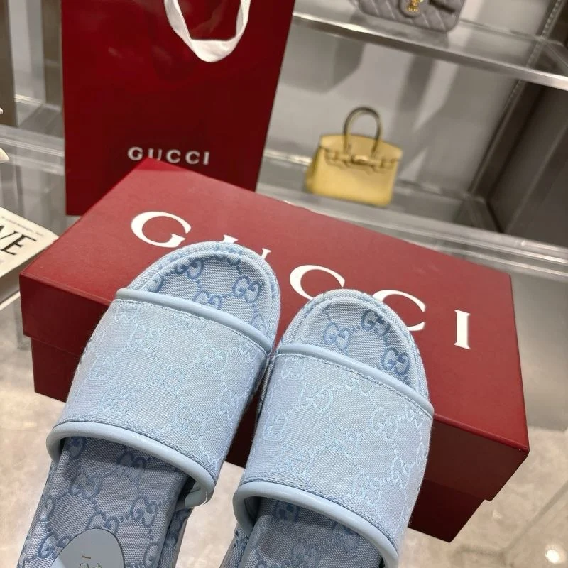 Accurate model Gucci Slippers