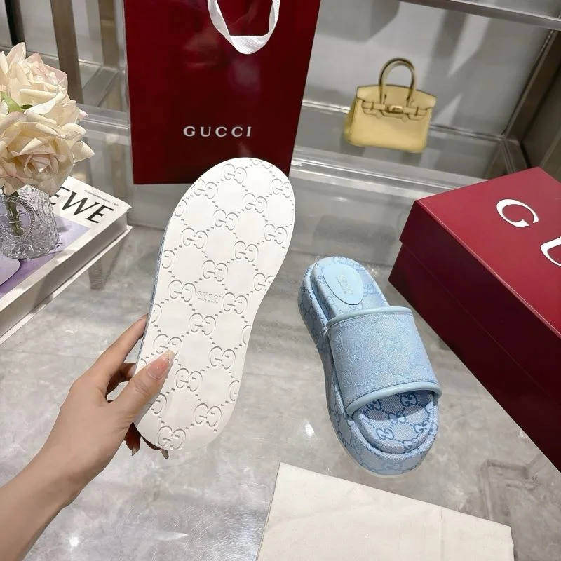 Accurate model Gucci Slippers