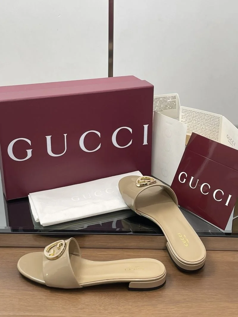 Brand-authenticated Gucci Slippers