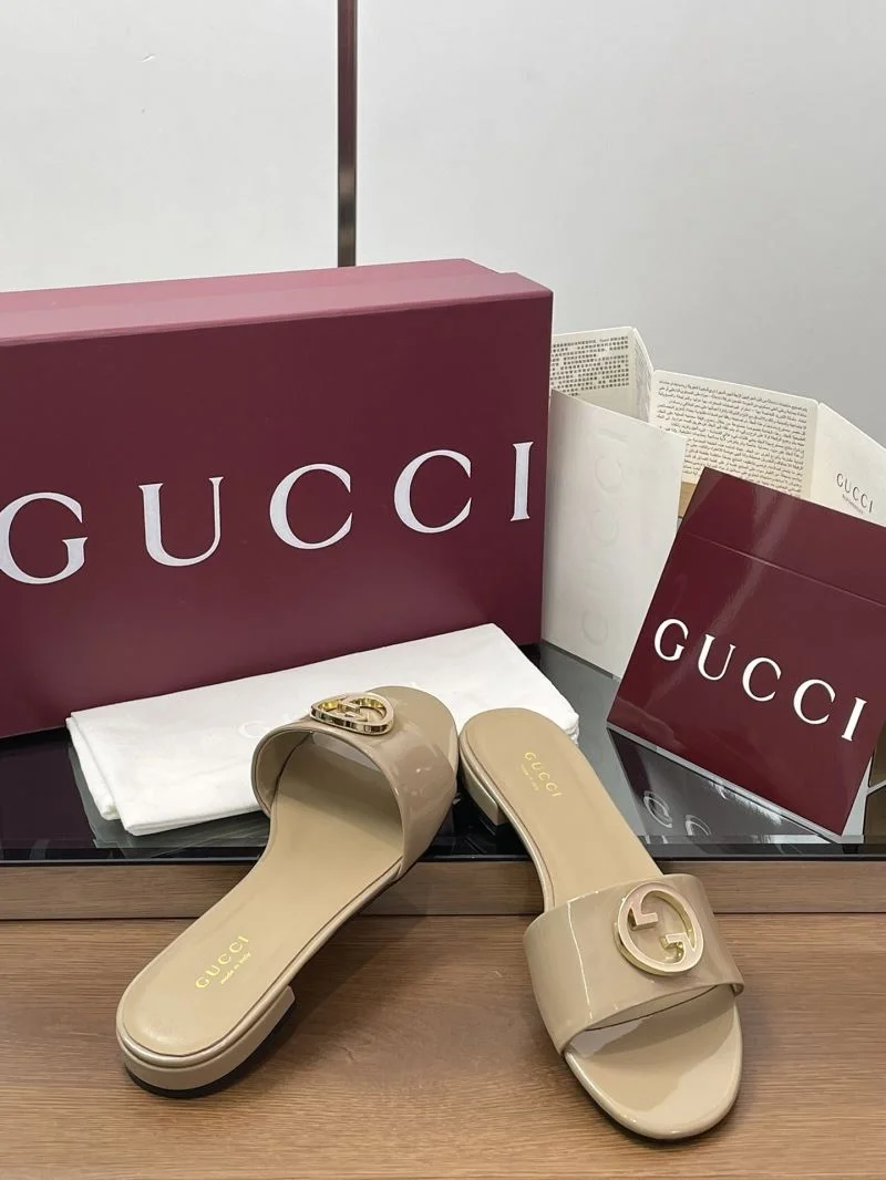 Brand-authenticated Gucci Slippers