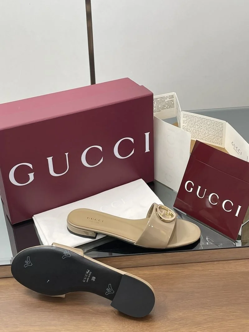 Brand-authenticated Gucci Slippers