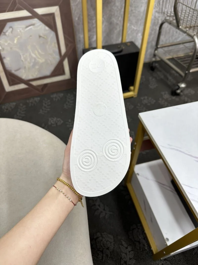 Top mirror Gucci Slippers