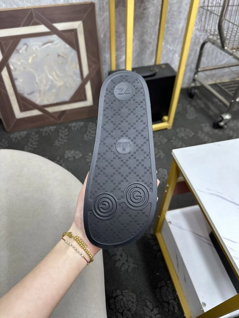 Inexpensive Gucci Slippers