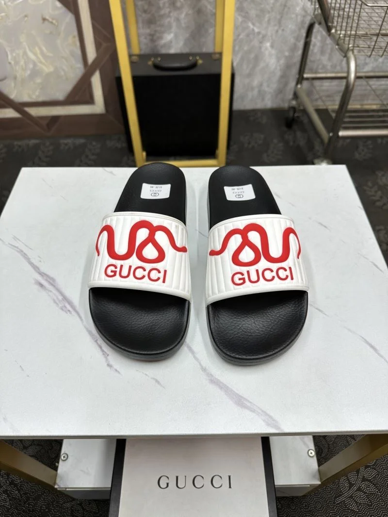 Accurate model Gucci Slippers
