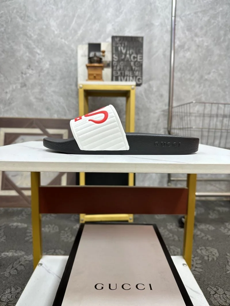 Accurate model Gucci Slippers