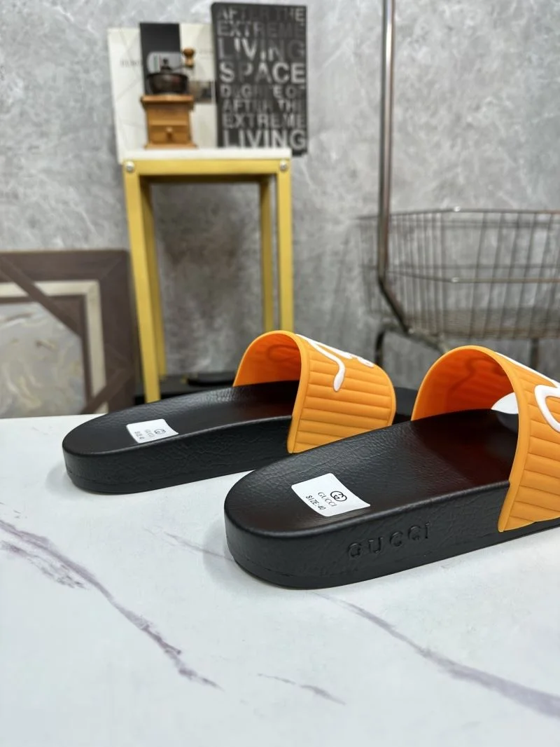 Accurate model Gucci Slippers