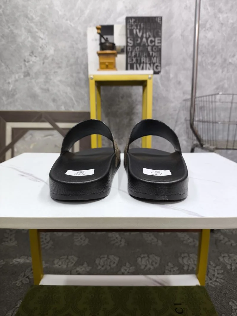 Low-cost Gucci Slippers
