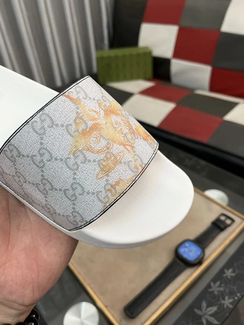 Accurate model Gucci Slippers