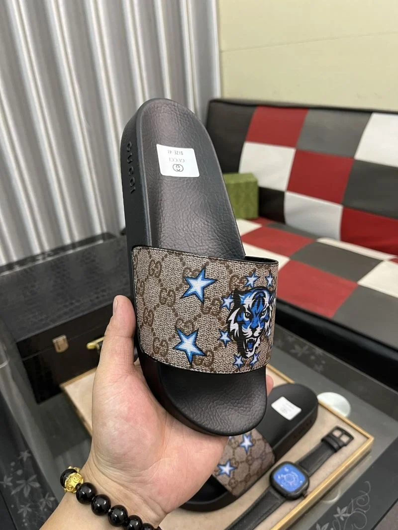 Low-cost Gucci Slippers