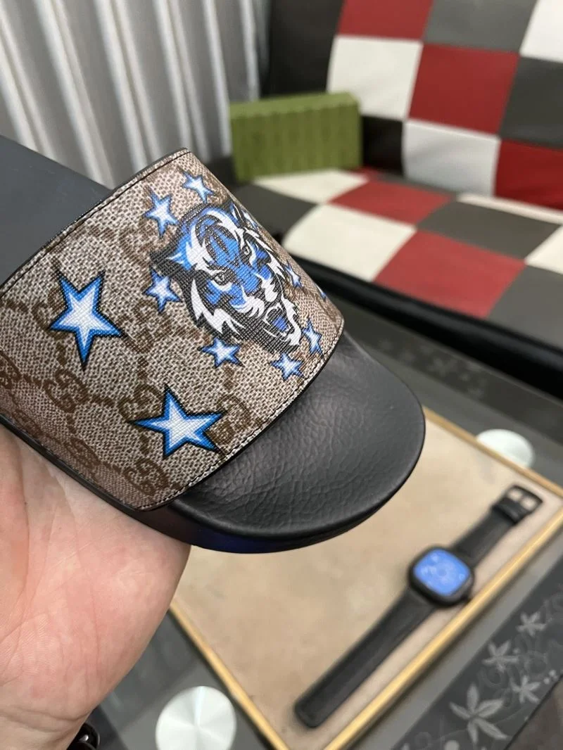 Low-cost Gucci Slippers