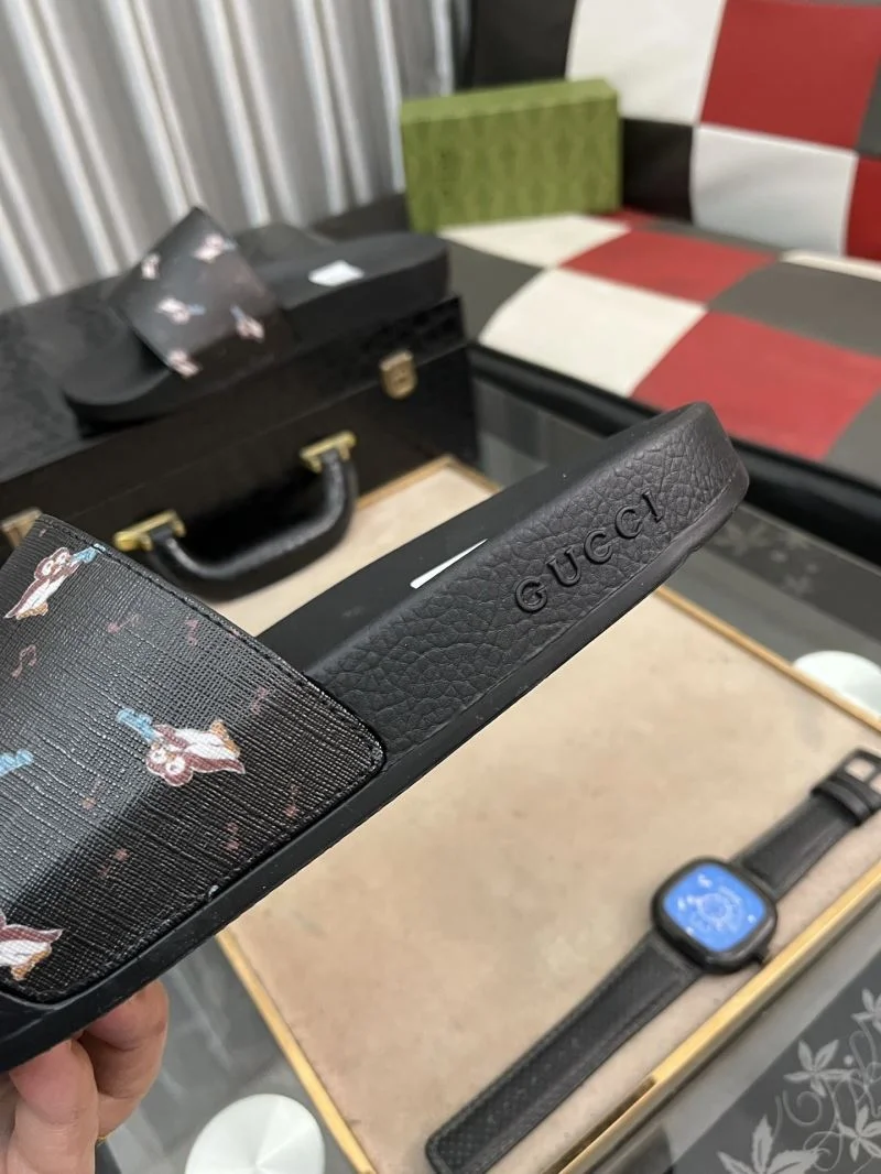 Top mirror Gucci Slippers