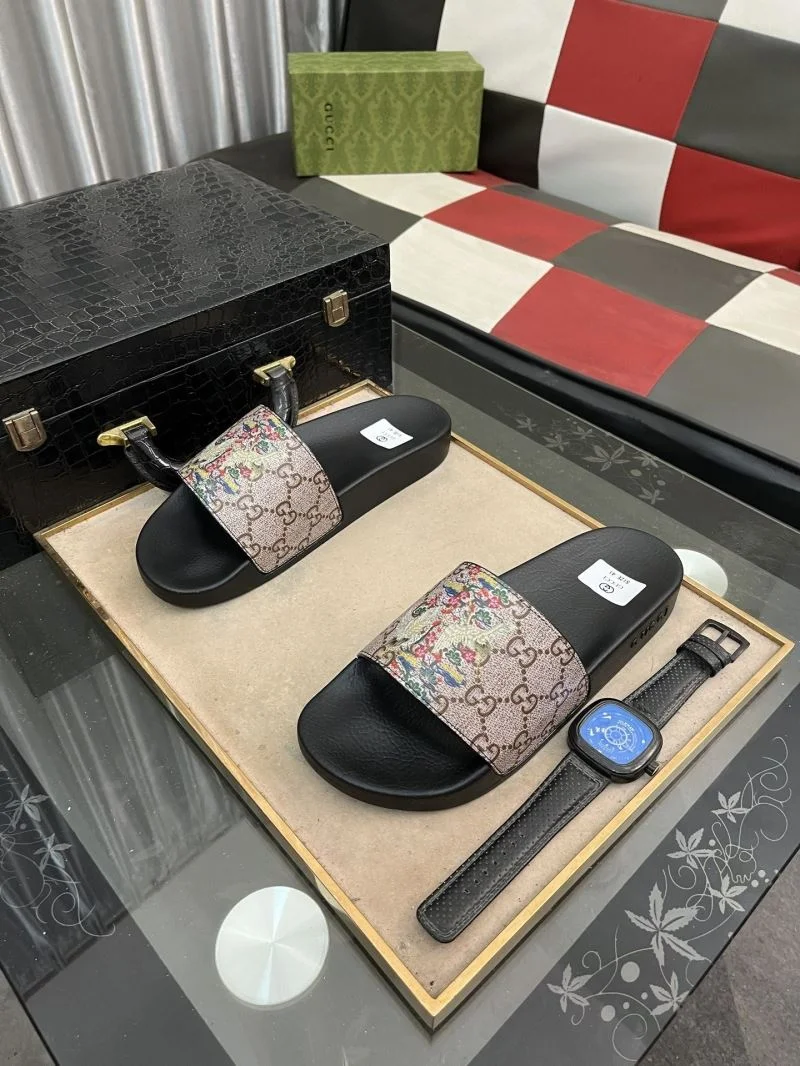 Top match Gucci Slippers
