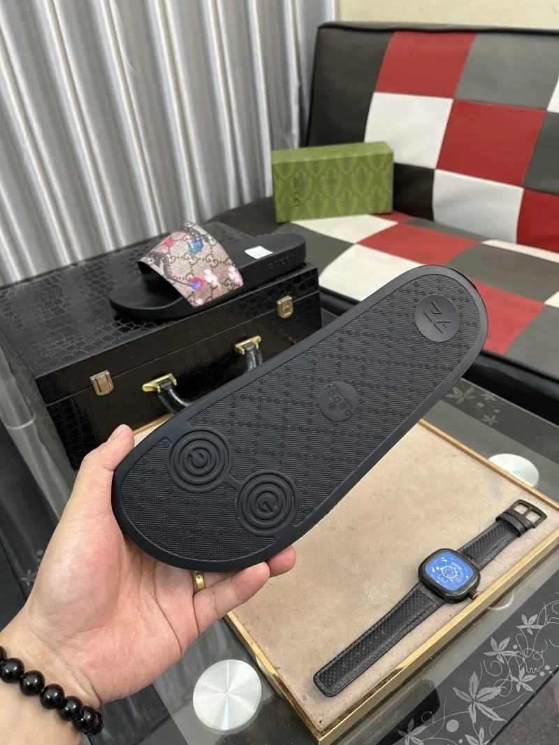 High accuracy Gucci Slippers