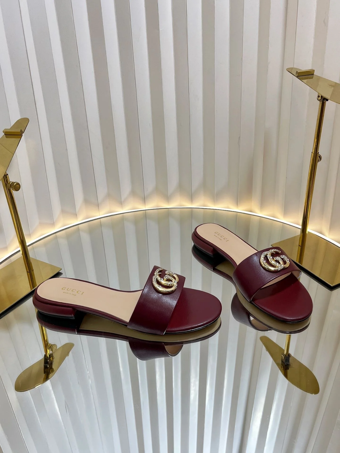 Bargain Gucci Slippers