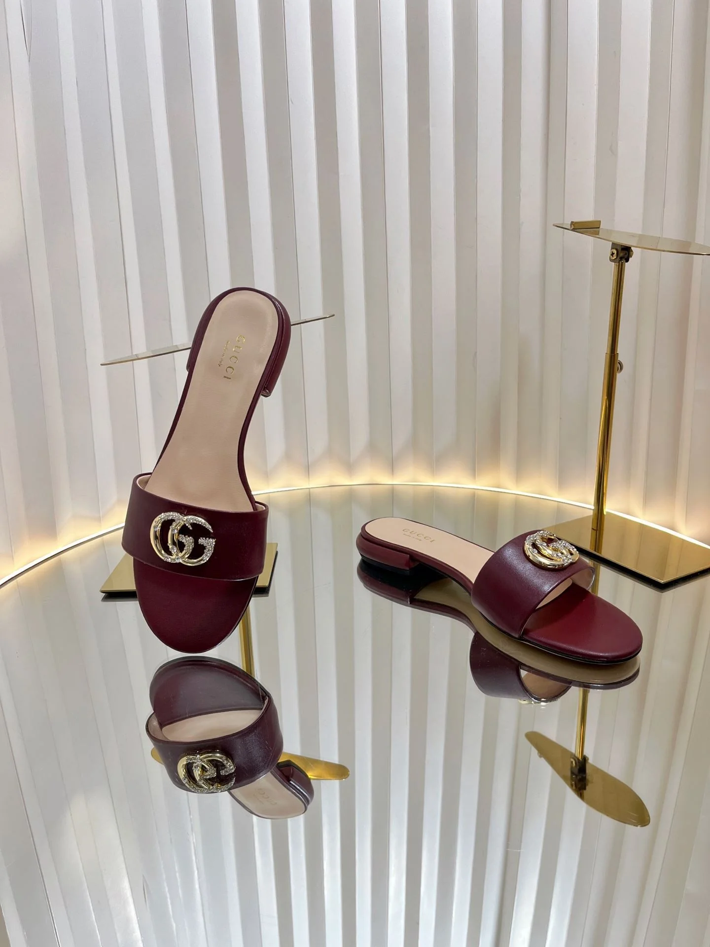 Bargain Gucci Slippers