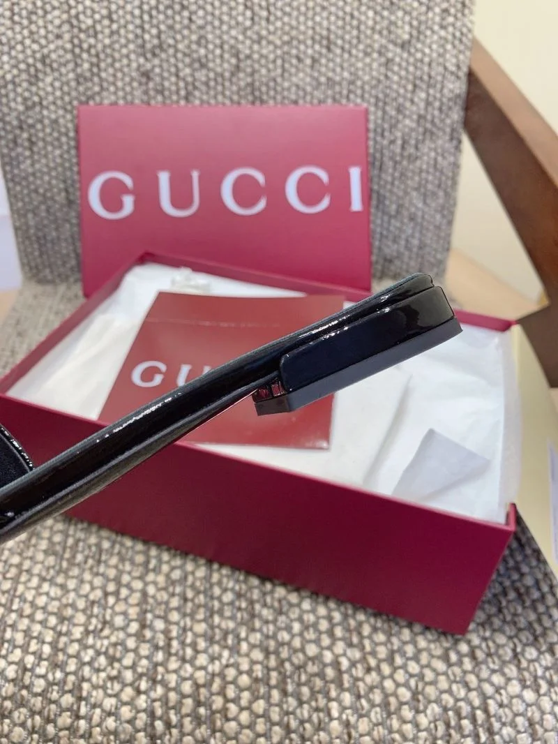 Inexpensive Gucci Slippers