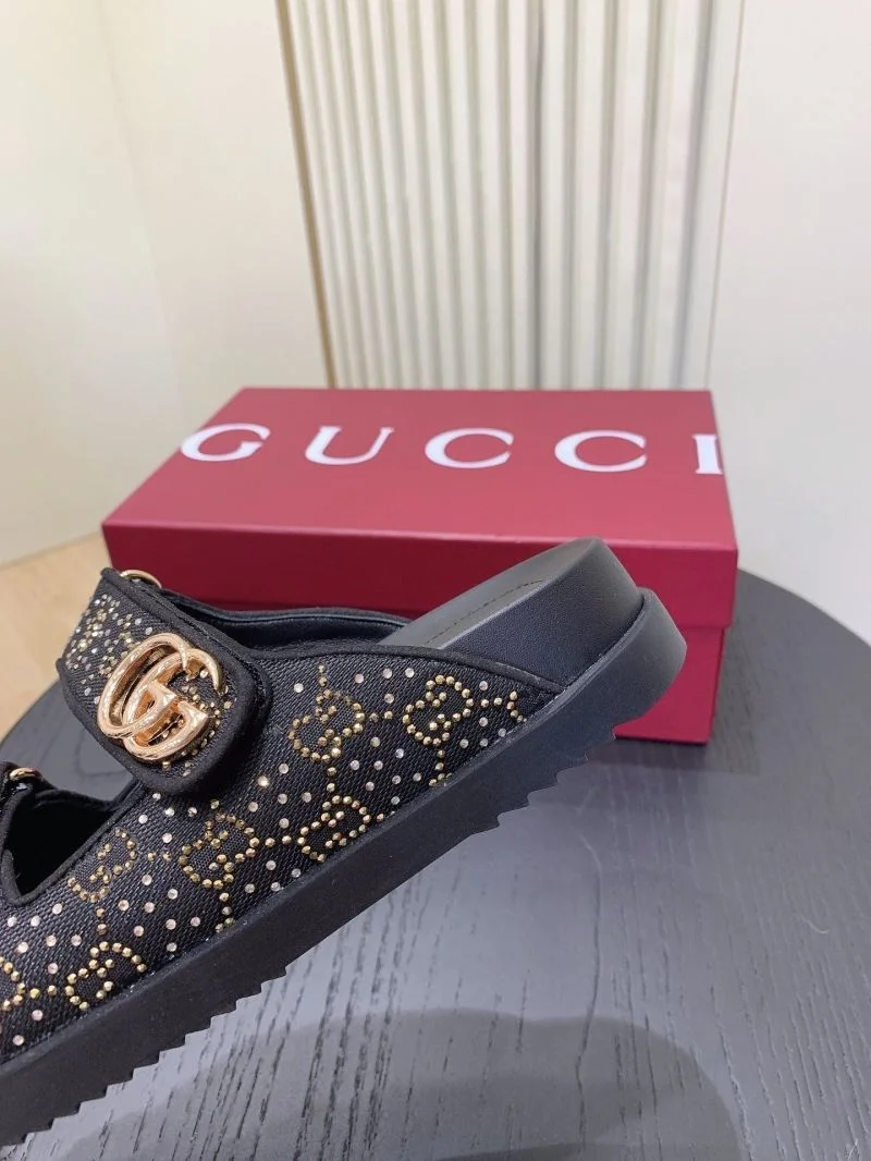 Accurate model Gucci Slippers