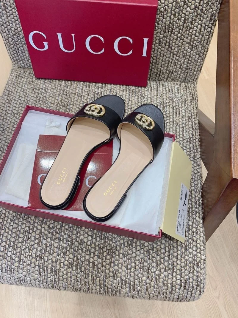 Low-cost Gucci Slippers