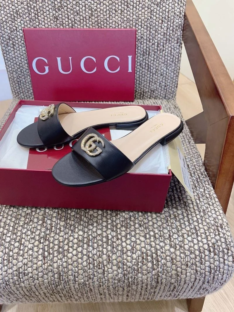 Low-cost Gucci Slippers