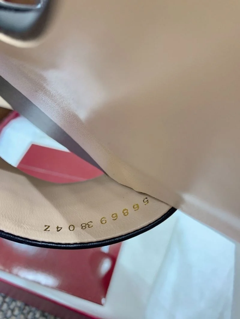 Low-cost Gucci Slippers