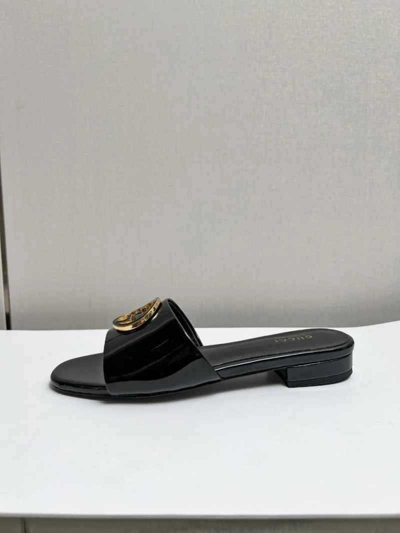 Low-cost Gucci Slippers