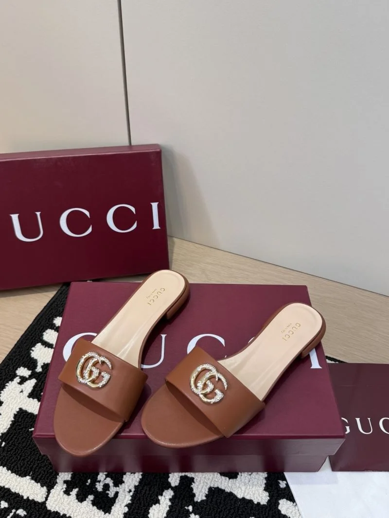 Top match Gucci Slippers