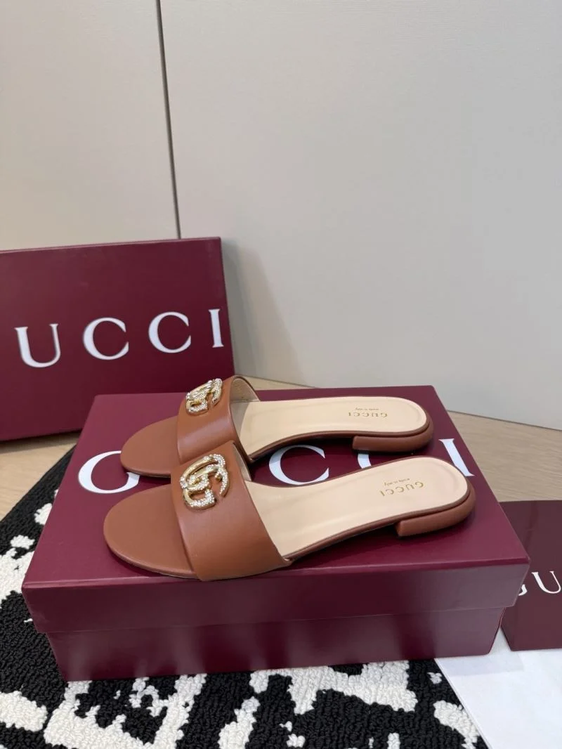 Top match Gucci Slippers