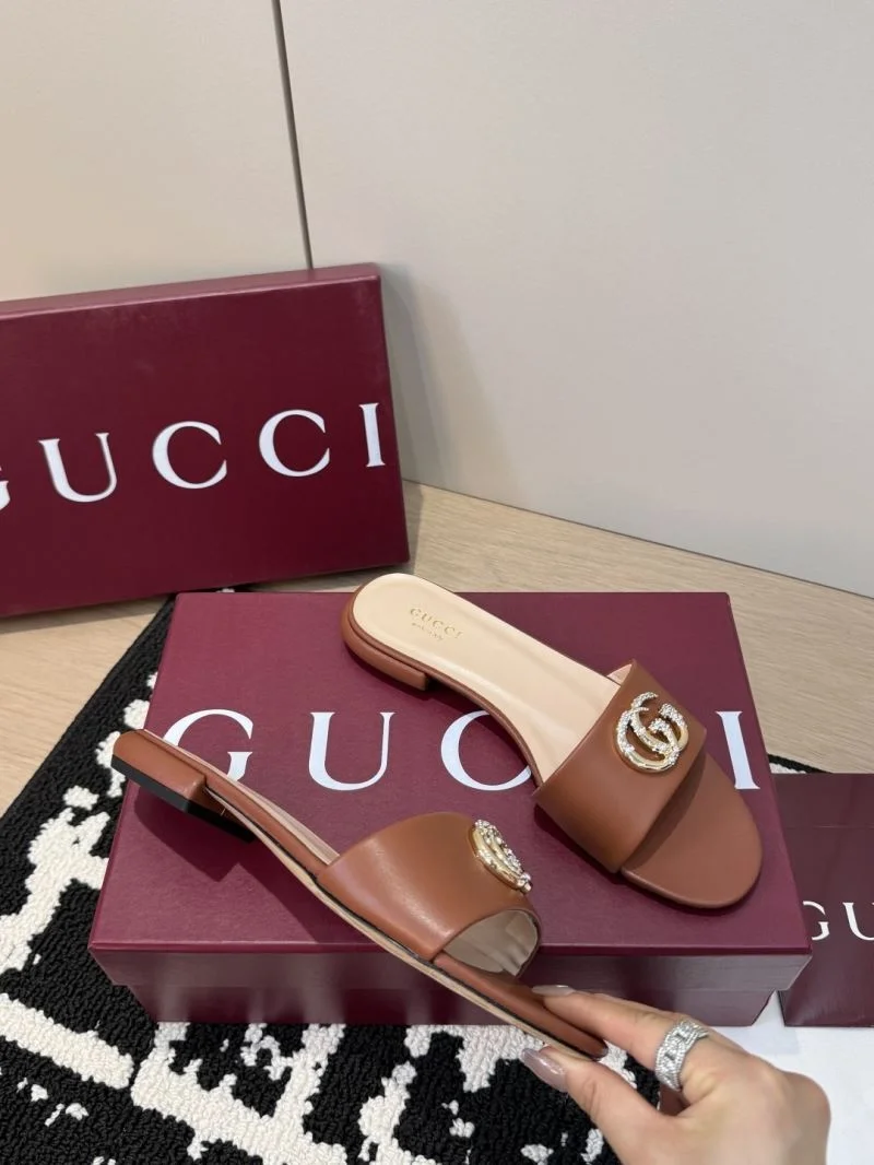 Top match Gucci Slippers