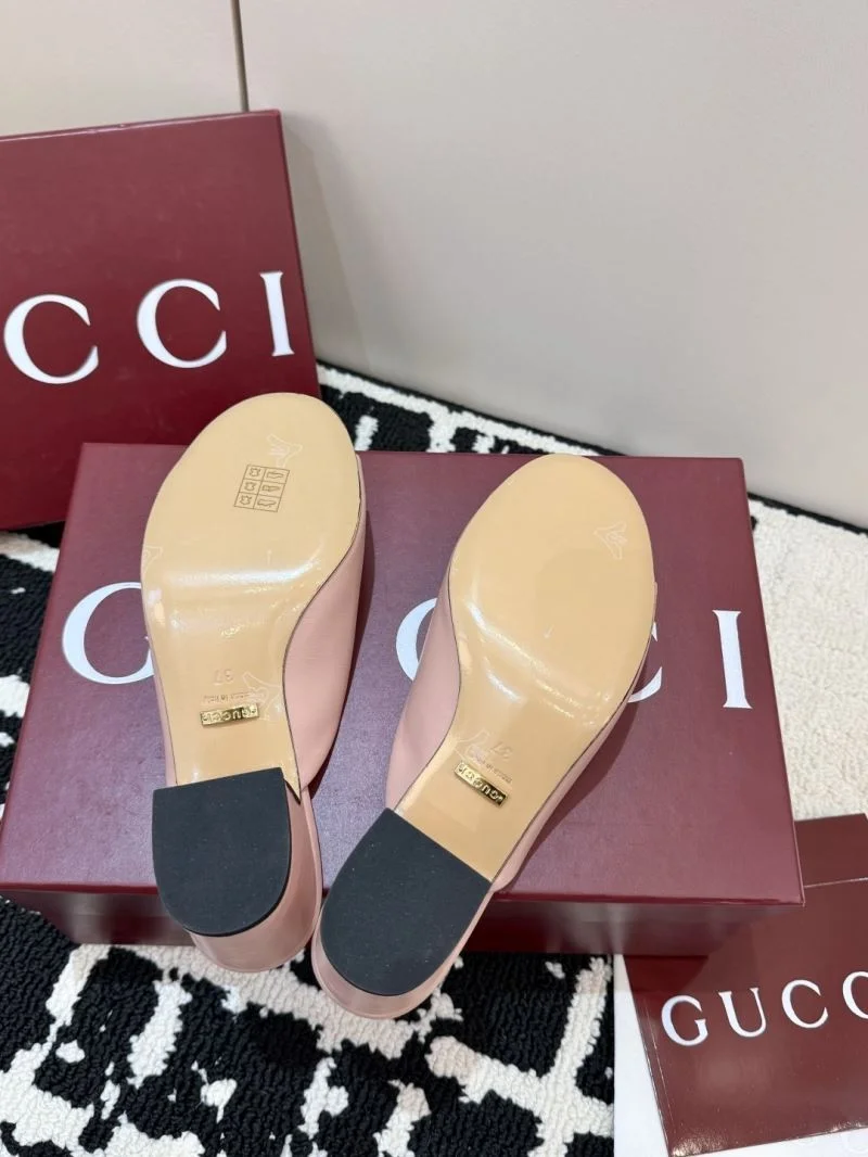 Value-priced Gucci Slippers