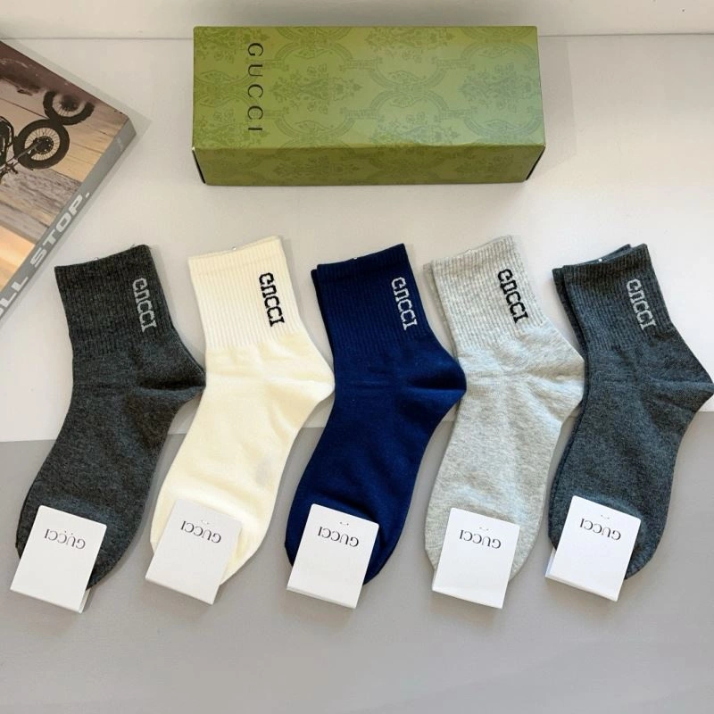 Value-priced Gucci Socks