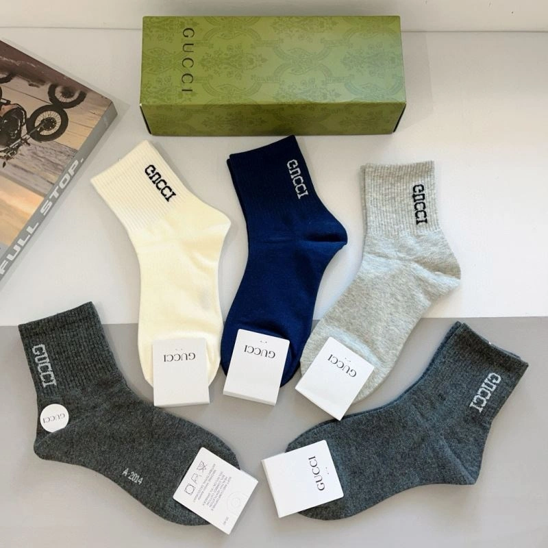 Value-priced Gucci Socks