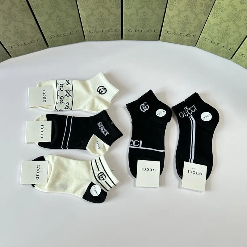 Value-priced Gucci Socks