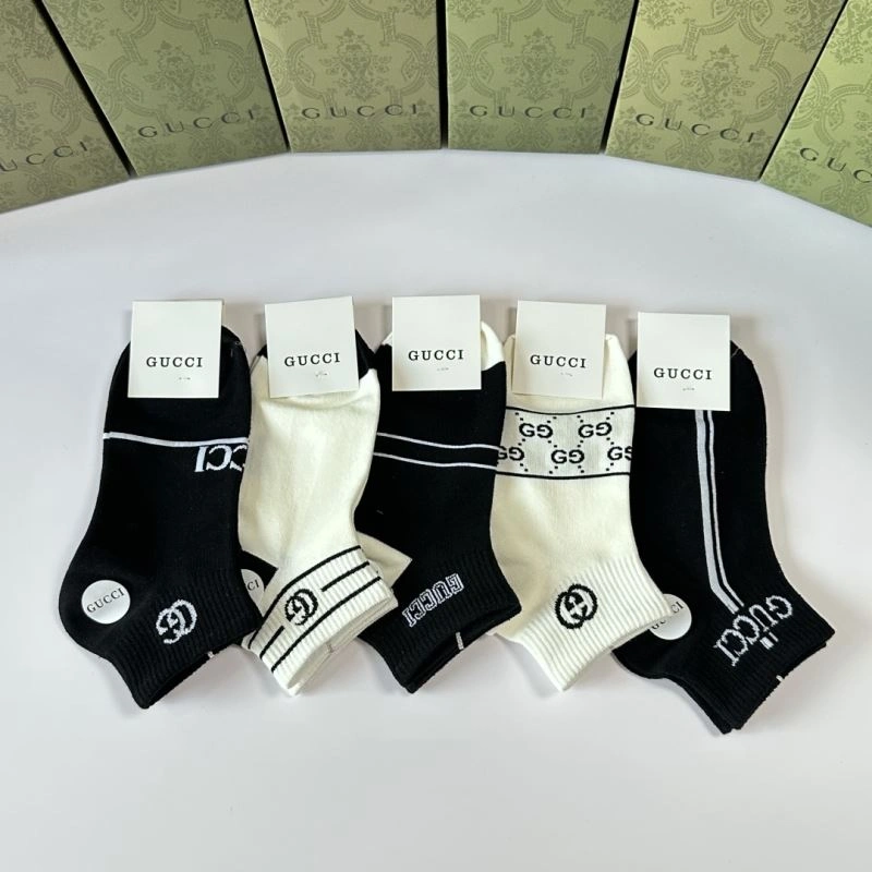 Value-priced Gucci Socks