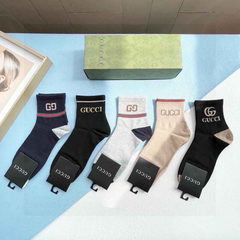 Value-priced Gucci Socks