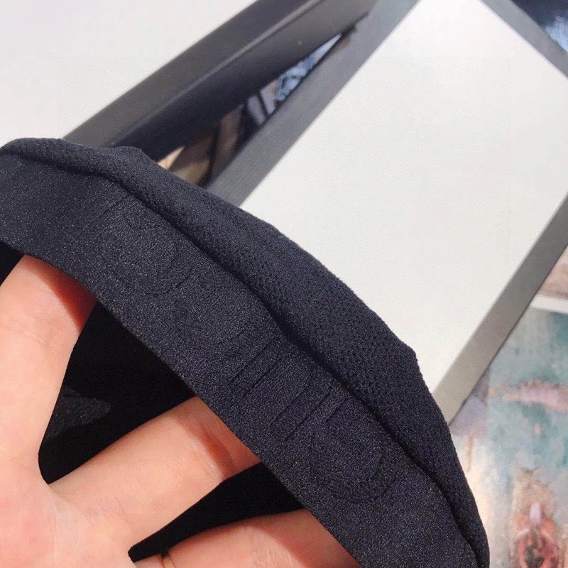 Cut-rate Gucci Socks