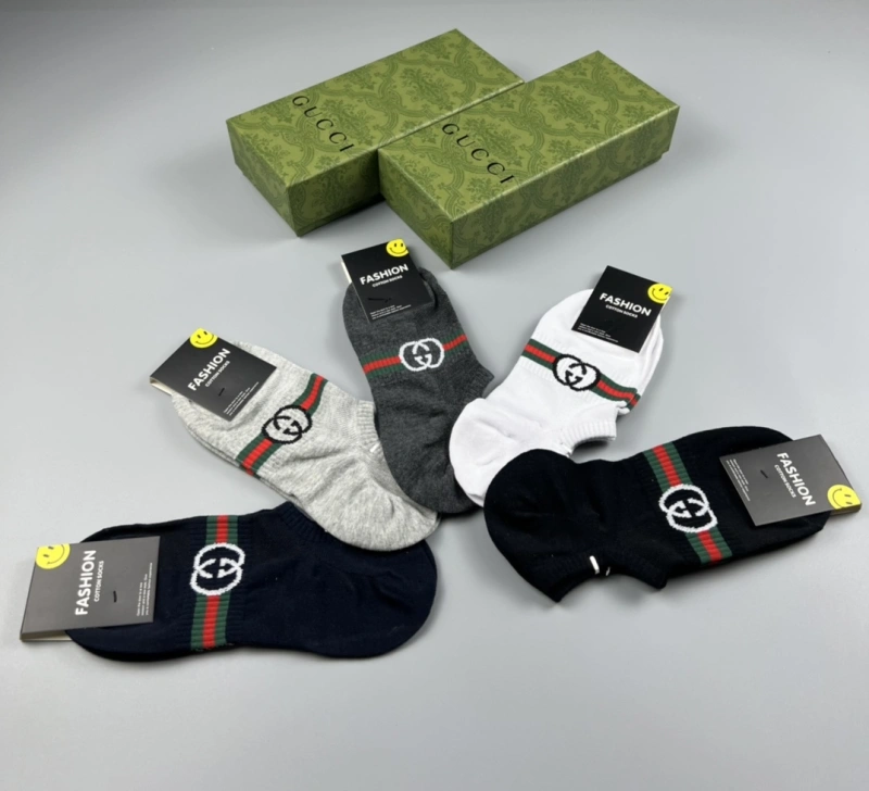 Value-priced Gucci Socks