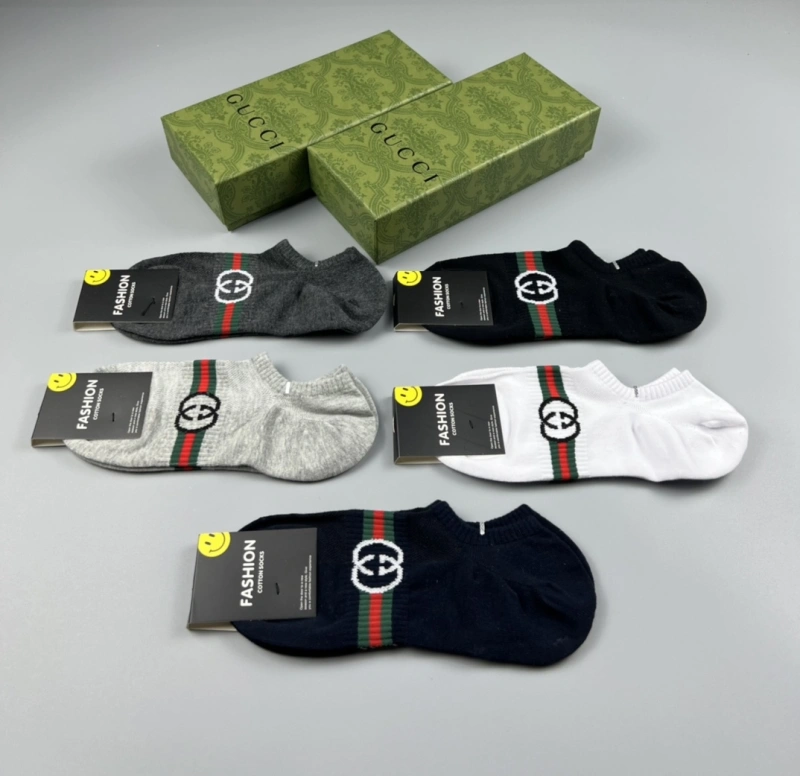 Value-priced Gucci Socks
