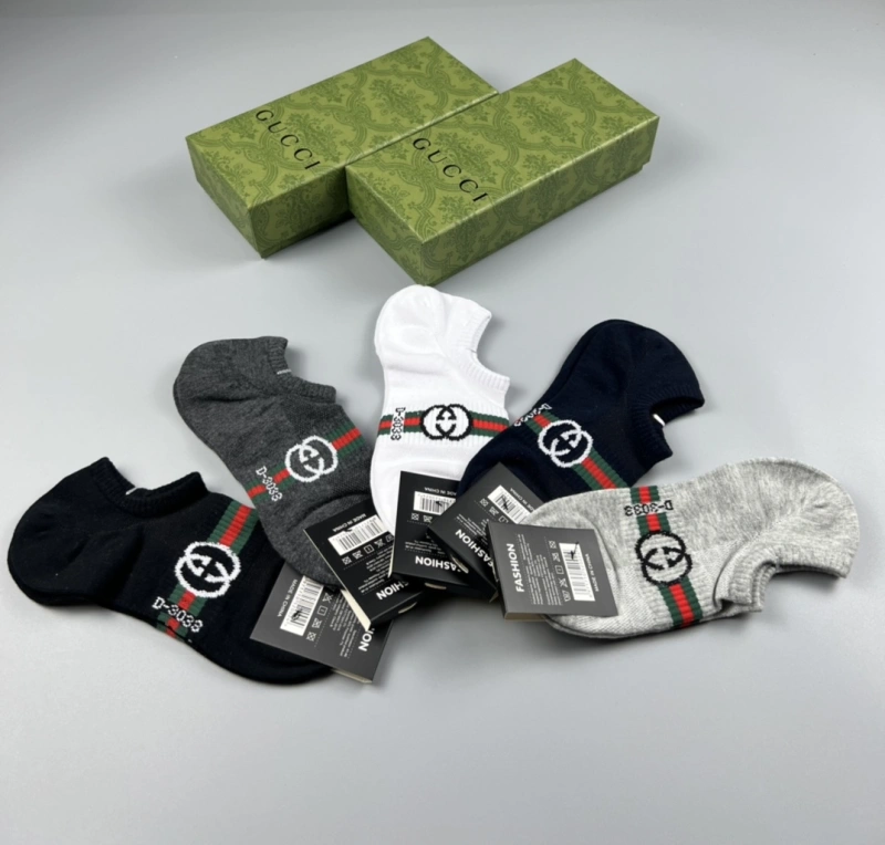 Value-priced Gucci Socks