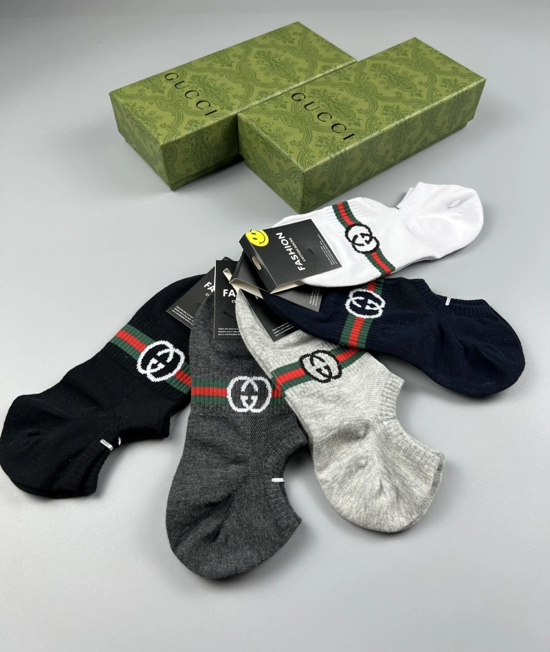 Value-priced Gucci Socks
