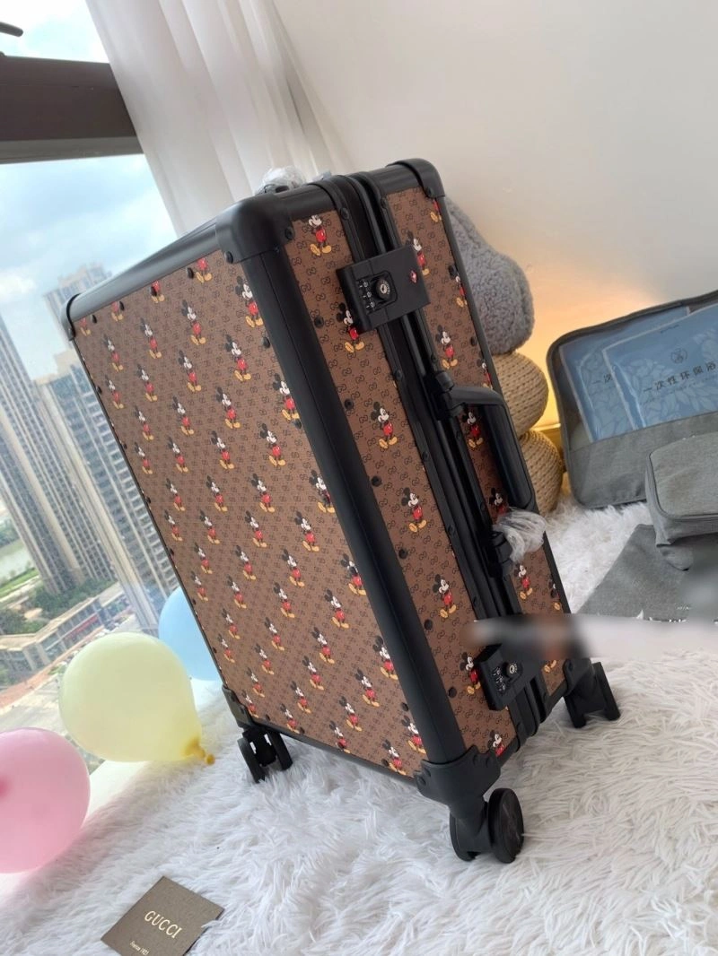 Low-cost Gucci Suitcase